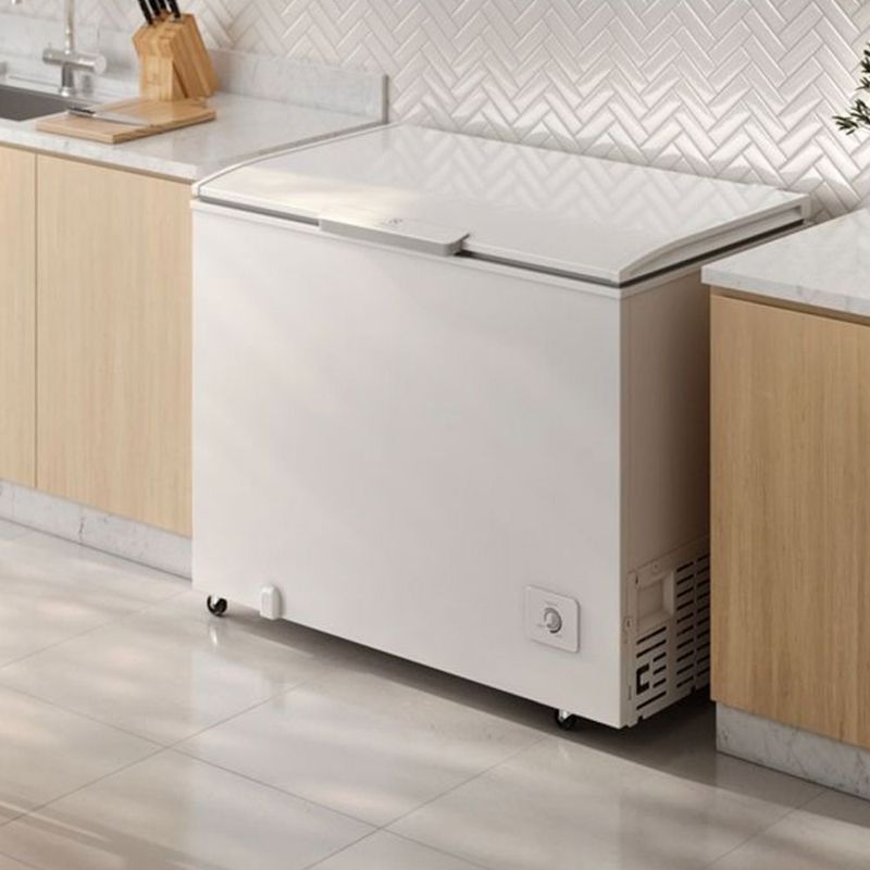 Freezer Horizontal 314L Inverter Electrolux Branco | Bemol